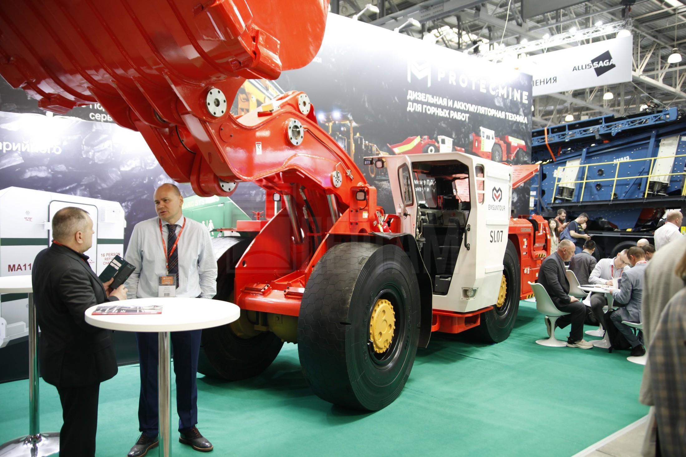 Фоторепортаж с выставки MiningWorld Russia 2025 | Пергам