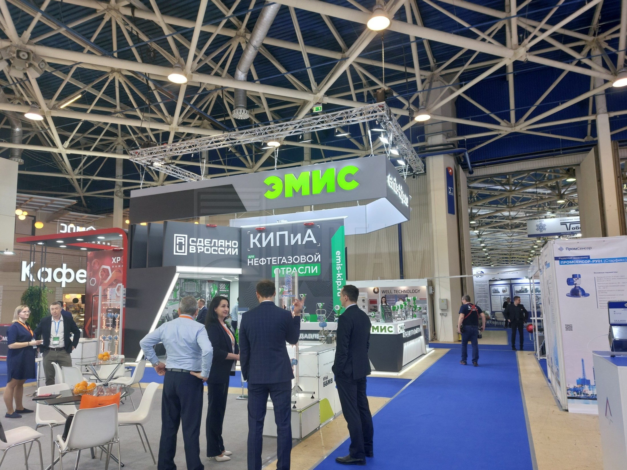 Фоторепортаж с выставки «НЕФТЕГАЗ-2025»